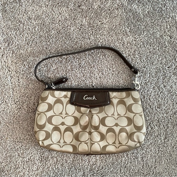 Coach | Bags | Vintage Coach Clutch | Poshmark